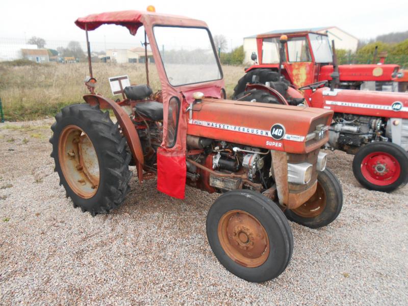 MASSEY FERGUSON 140 Vigneron | Agripelle | Achats et Ventes de ...
